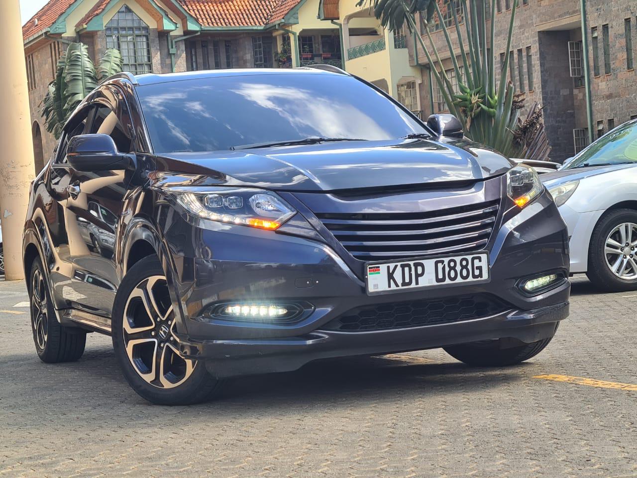 Honda Vezel - FNL CAR MARKET
